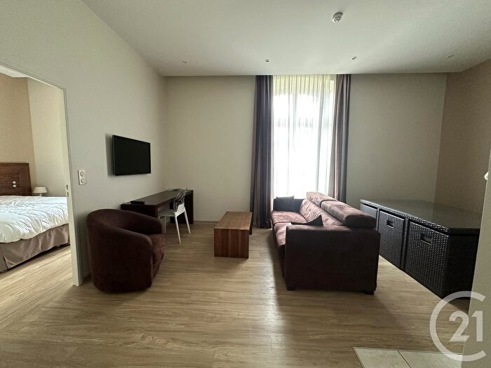Appartement à louer - Saint-Affrique - 3 pièces - 2 chambres