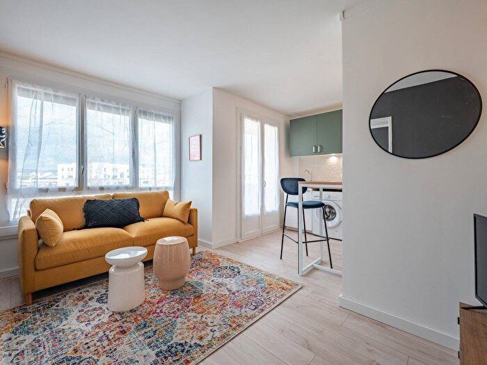 Le Bachut, Lyon 8ème arrondissement : Appartement 2 pièces à louer