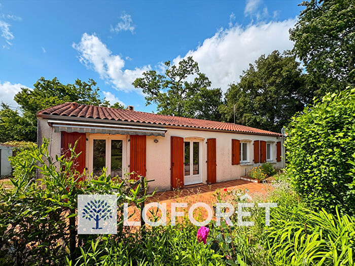 Maison 4 pièces à vendre - Cravans