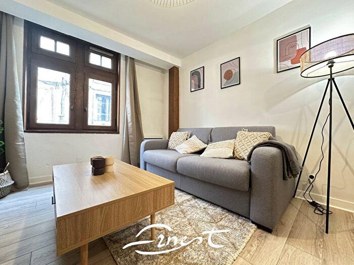 Trois Quartiers-Centre Ville, Poitiers : Appartement 1 pièce à louer
