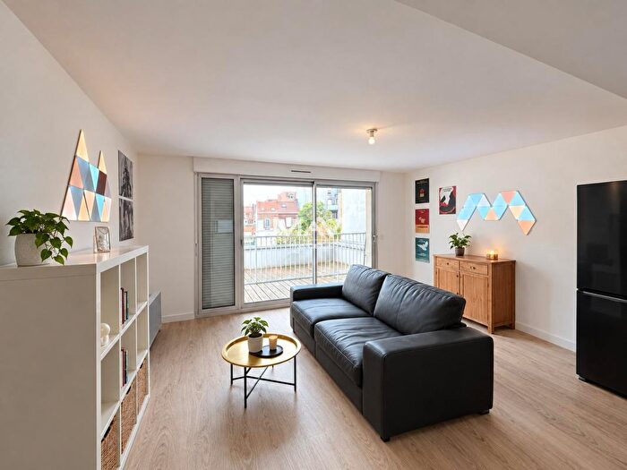 Appartement 3 pièces à Croix, Centre-ville, à louer