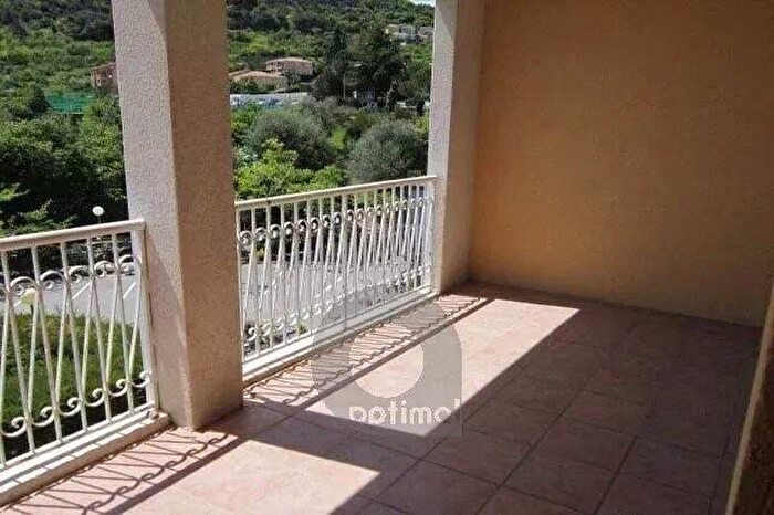 Appartement à louer - Èze - 3 pièces