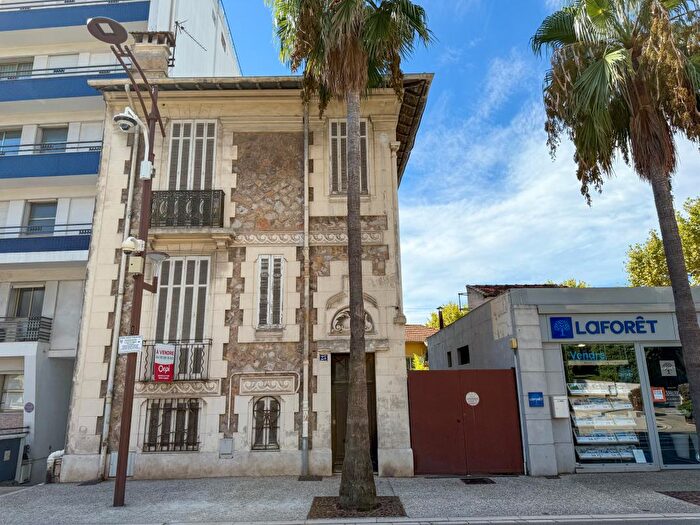 Maison à vendre - Le Cannet, Bas Cannet - 4 pièces - 3 chambres