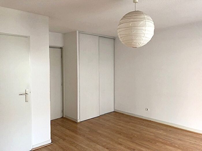 Appartement à louer - Clermont-Ferrand, Vallières, Sallins, Poncillon - 2 pièces - 1 chambre