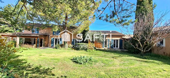Maison 7 pièces à vendre - LIsle-sur-la-Sorgue, Centre-ville