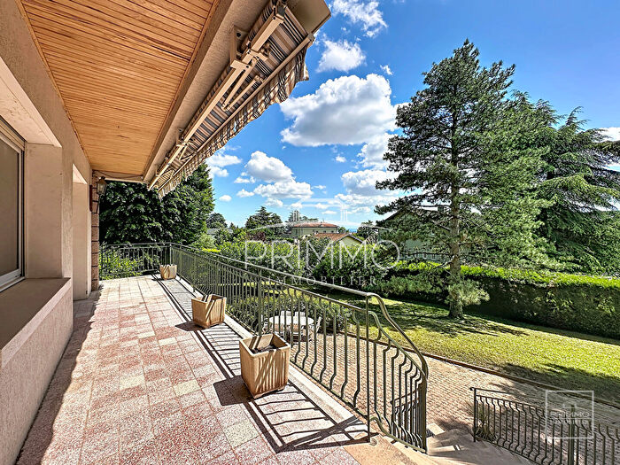 Maison 8 pièces à vendre - Saint-Cyr-au-Mont-dOr
