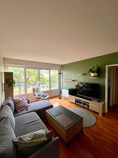 Chennevières-sur-Marne, Le Moulin : Appartement 2 pièces à louer