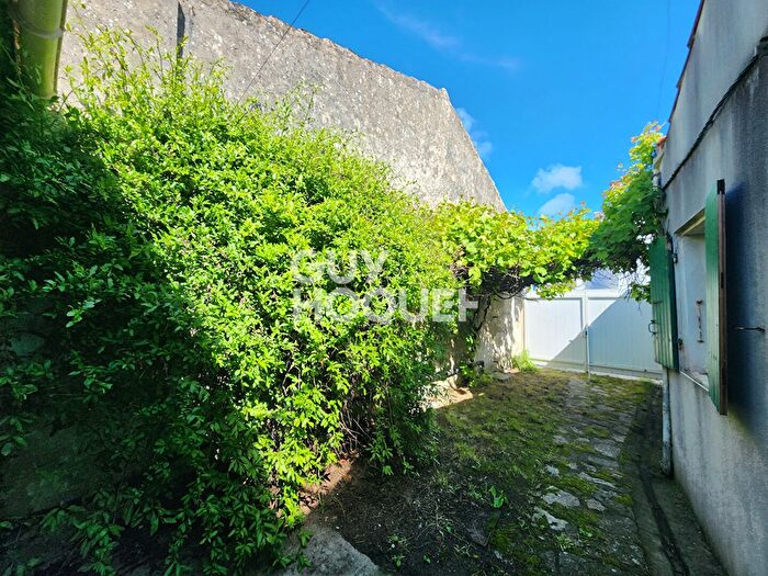 Saint-Denis-d'Oléron : Maison 5 pièces à vendre