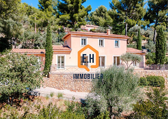 Maison à vendre - La Valette-du-Var - 6 pièces - 4 chambres