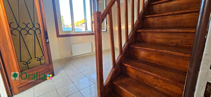 Appartement à louer - Noyer Doré-Pajeaud-Fontaine Michalon, Antony - 2 pièces - 1 chambre