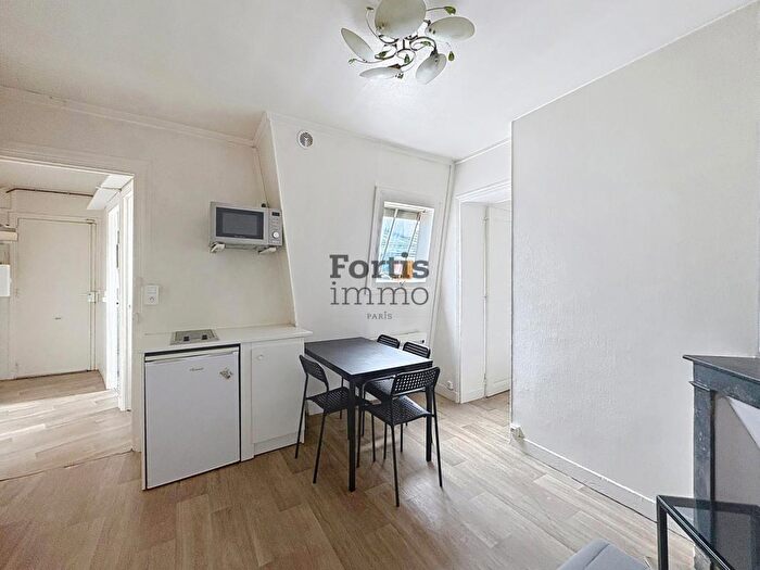 Paris 18ème, Jules Joffrin - Appartement 2 pièces à vendre