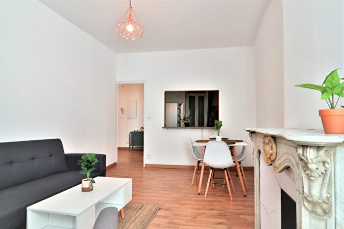 Appartement 3 pièces à Marseille 1er, Noailles, à louer