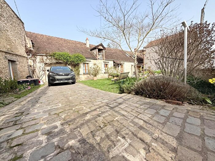 Maison à vendre - La Genevraye - 6 pièces - 4 chambres