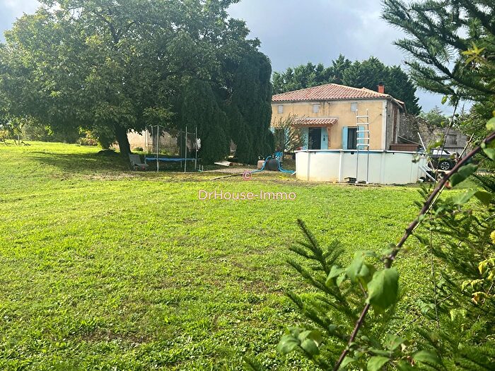 Sainte-Radegonde : Maison 4 pièces à vendre