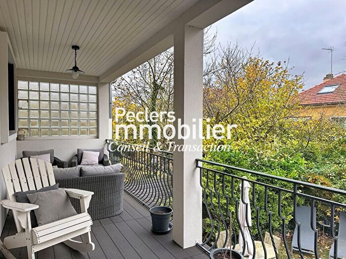 Maison à vendre - Rueil-Malmaison - 7 pièces - 5 chambres