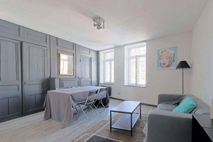 Appartement à louer - Wazemmes, Lille - 4 pièces - 3 chambres