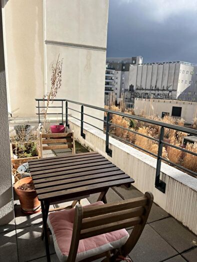 Appartement à louer - Clermont-Ferrand, Jaude, Fontgiève Saint-Alyre - 3 pièces - 2 chambres