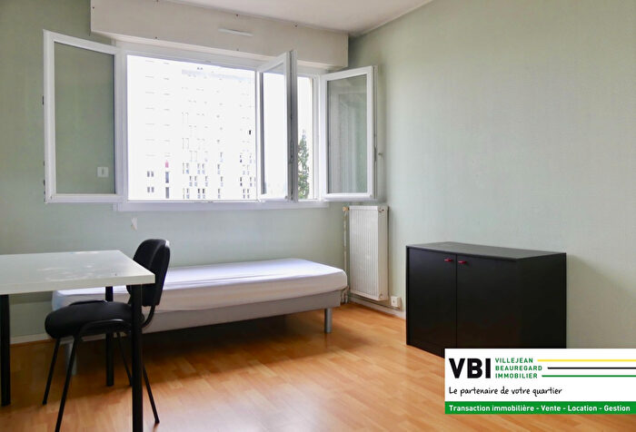 Appartement à vendre - Quartiers Nord-Ouest, Villejean - 5 pièces - 5 chambres