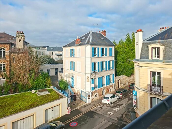 Appartement à vendre - Meaux, Centre-ville, Cathédrale - 1 pièce