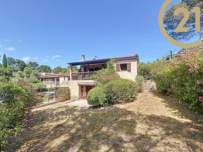 Fréjus : Maison 5 pièces à vendre