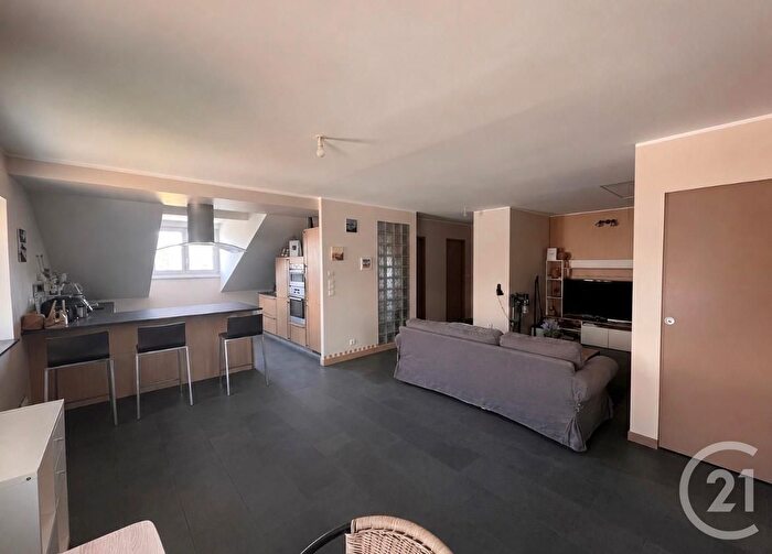 Besançon, Palente, Orchamps, Saragosse, Vaîtes : Appartement 3 pièces à vendre