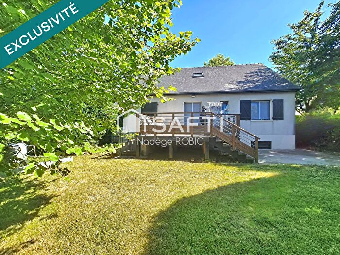 Maison 6 pièces à Seiches-sur-le-Loir, à vendre