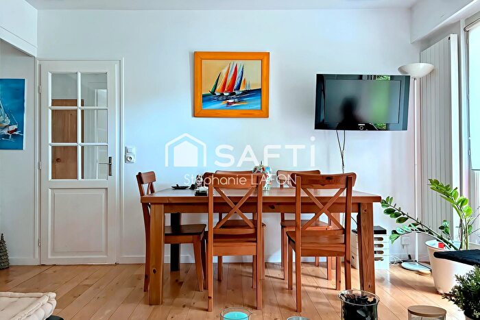 Andernos-les-Bains, Betey, La Chapelle Forestière, Bruyères : Appartement 3 pièces à vendre