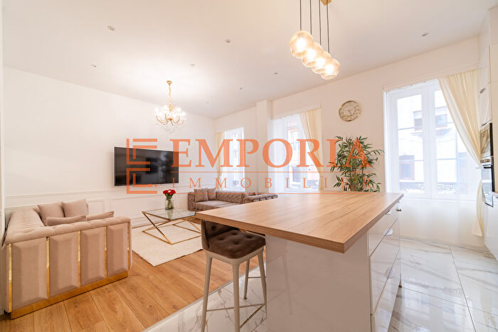 Appartement à vendre - Altkirch - 5 pièces - 1 chambre