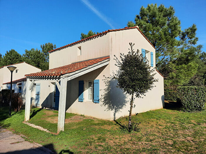 Maison à vendre - Longeville-sur-Mer - 4 pièces - 3 chambres