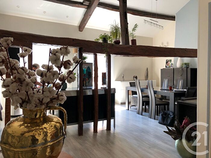 Appartement à vendre - Châlons-en-Champagne, Centre-ville - 5 pièces - 3 chambres