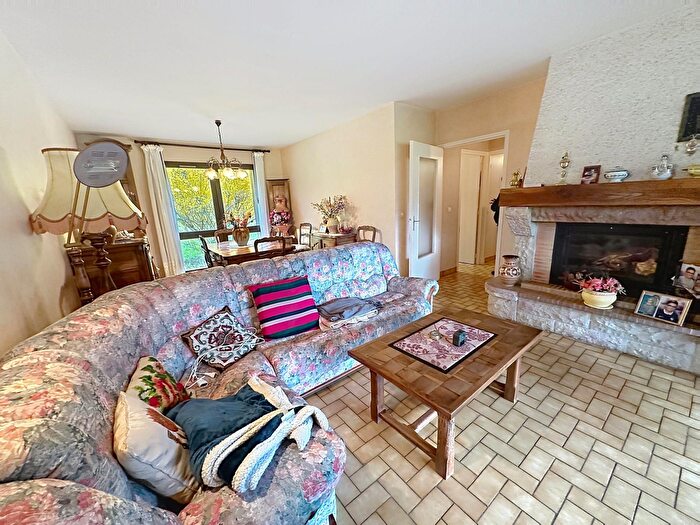 Maison à vendre - Cahors, Terre Rouge - 7 pièces - 4 chambres