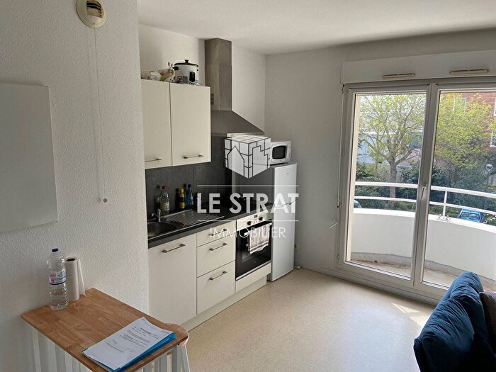 Appartement à louer - Beaulieu-Maladrerie-Saint Paul, Caen - 1 pièce