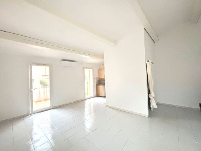 Appartement à louer - Cassis - 3 pièces - 2 chambres