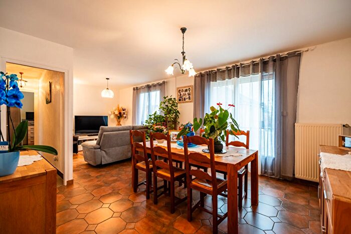 Maison à vendre - Varennes-Vauzelles - 4 pièces - 3 chambres