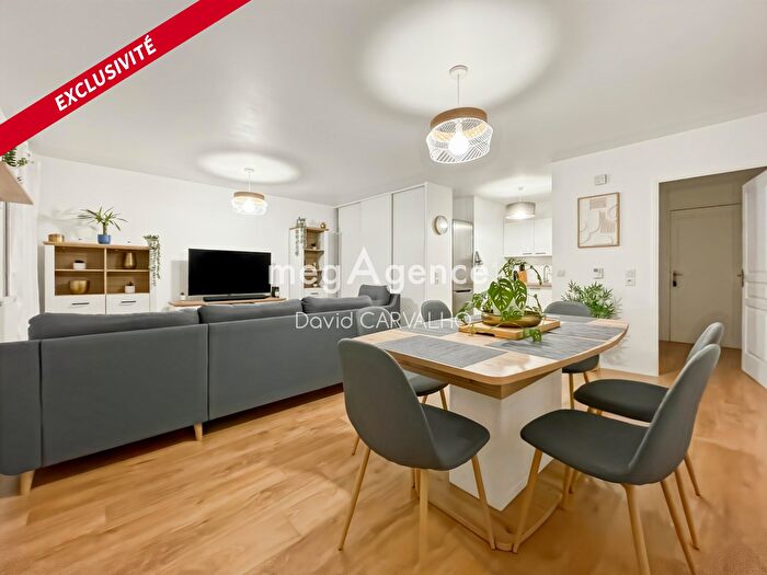 Appartement à vendre - Joué-lès-Tours, Centre-ville - 2 pièces - 1 chambre