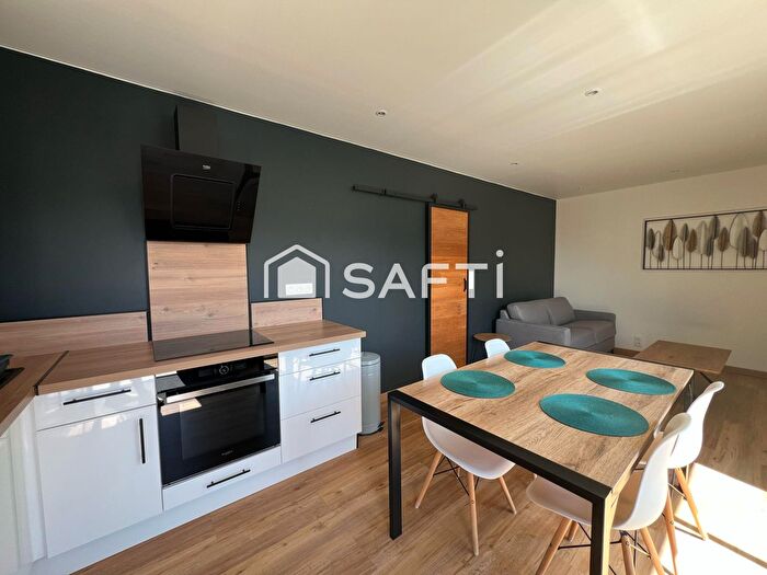 Maison à vendre - LIsle-sur-la-Sorgue, Centre-ville - 2 pièces - 1 chambre