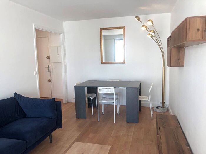 Parc dOrléans, Neuilly-sur-Seine - Appartement 2 pièces à louer