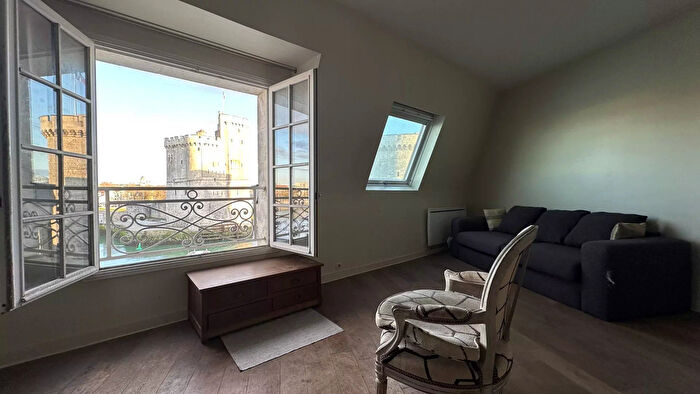 Appartement à vendre - La Rochelle, Centre-ville, Vieux-port, Marché - 4 pièces - 3 chambres