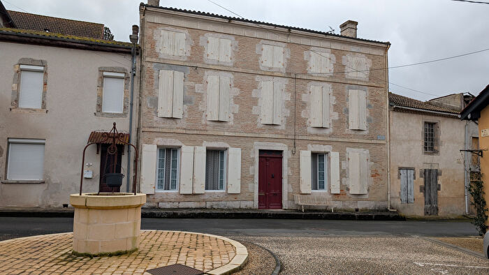 Maison à vendre - Puch-dAgenais - 10 pièces - 5 chambres