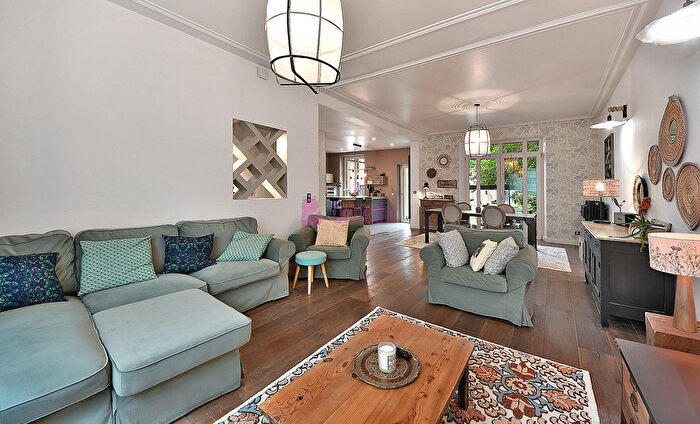 Maison à vendre - Metz, Nouvelle ville - 9 pièces - 5 chambres