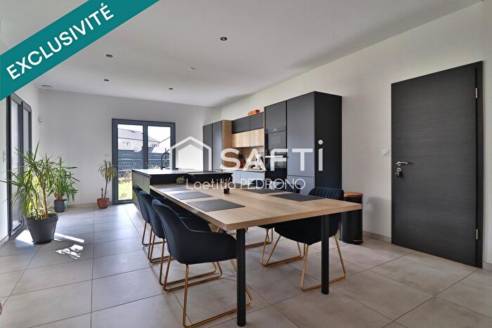 Maison à vendre - Trieux - 4 pièces - 3 chambres