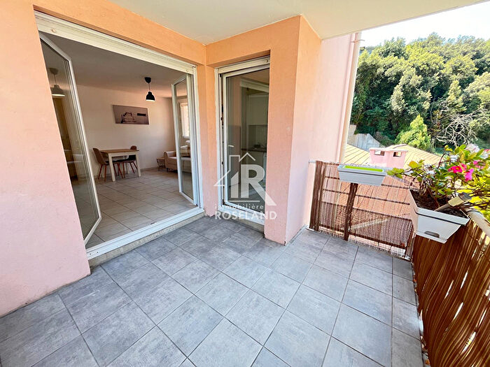 Appartement 1 pièce à Saint-Laurent-du-Var, Tuilière, Sainte-Petronille, Les Crottes, Tour, Iscles, à louer