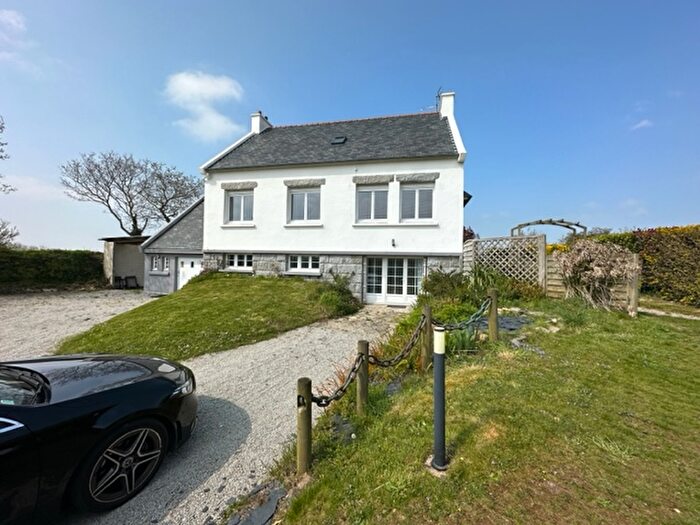 Maison à louer - Bourg-Blanc - 7 pièces - 5 chambres