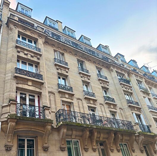 Appartement à vendre - Paris e , Jean Moulin, Porte dOrléans - 2 pièces - 1 chambre