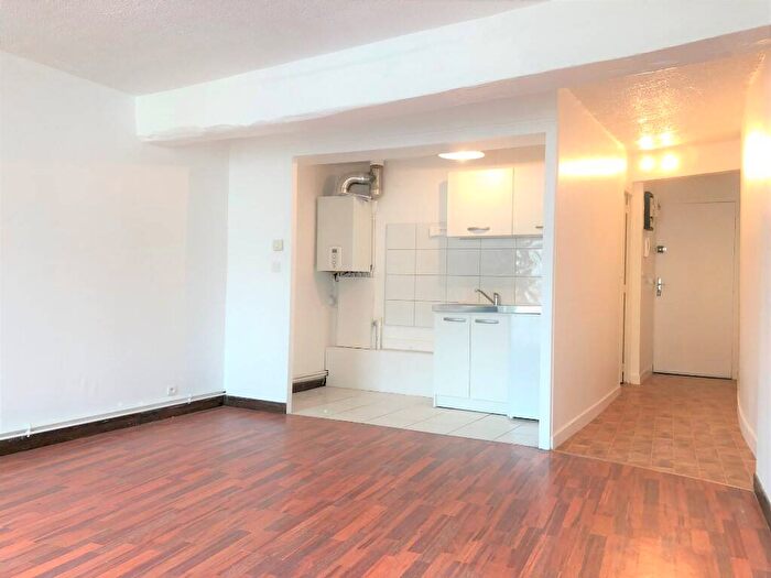 Appartement à louer - Centre Ville, Pontoise - 1 pièce