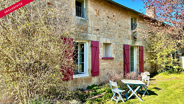 Maison à vendre - La Ferrière-Airoux - 4 pièces - 3 chambres