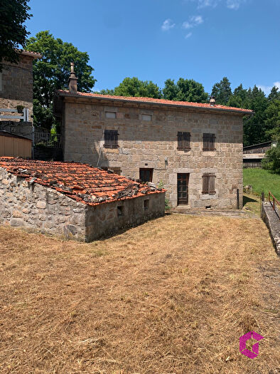 Maison 4 pièces à vendre à Lapte