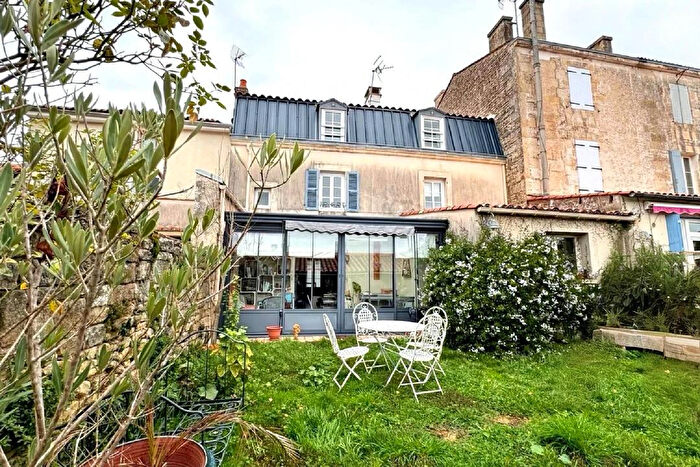 Maison à vendre - Niort, Saint-Florent - 6 pièces - 4 chambres