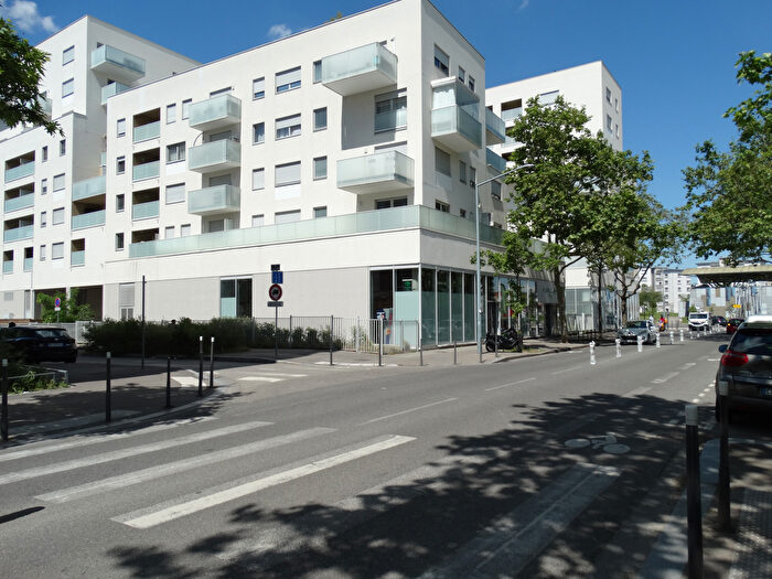 Vénissieux, Jules Guesde - Appartement 3 pièces à vendre