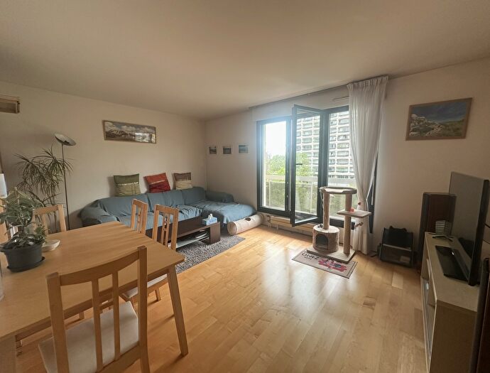 Appartement 2 pièces à vendre - Courbevoie, Gambetta, La Défense
